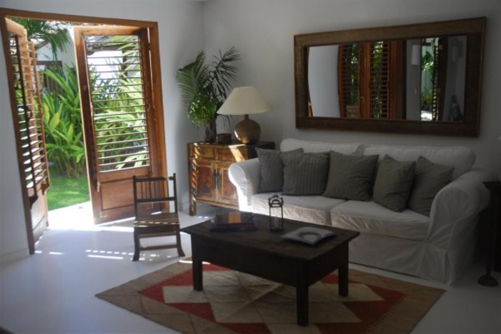 5 Casas Mobiliadas Localizadas Em Um Lugar Paradisiaco, Trancoso À Venda 5 Casas Mobiliadas Localizadas Em Um Lugar Paradisiaco, Trancoso À Venda