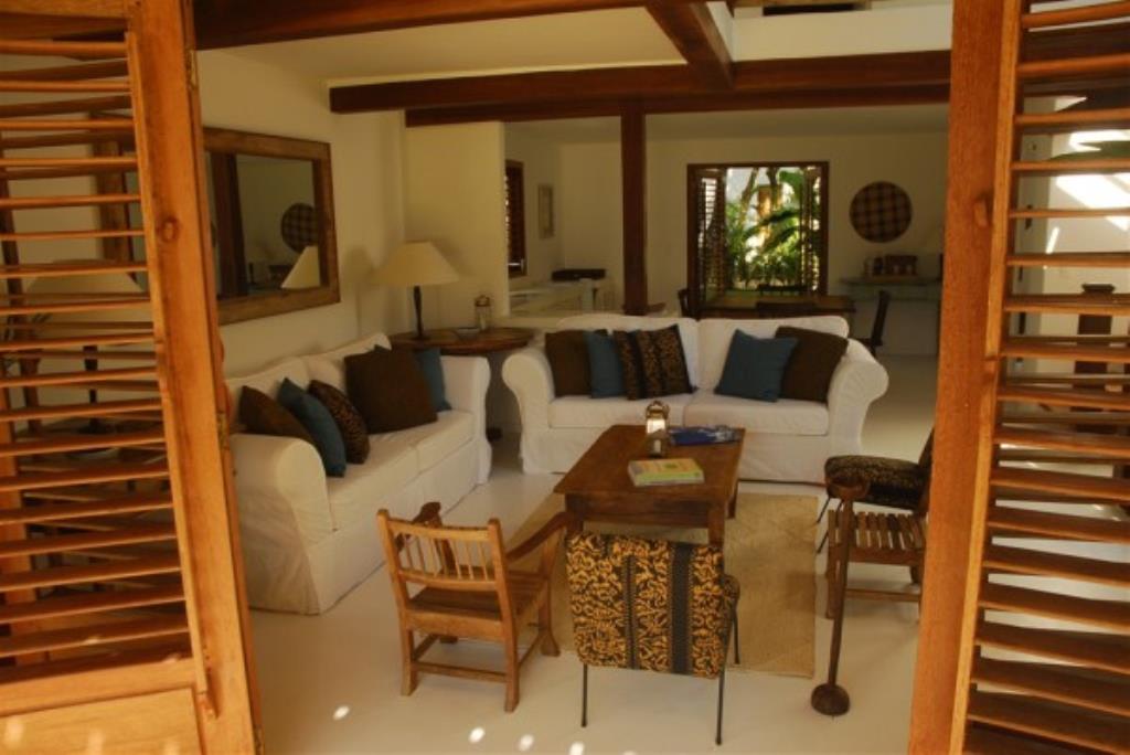 5 Casas Mobiliadas Localizadas Em Um Lugar Paradisiaco, Trancoso À Venda 5 Casas Mobiliadas Localizadas Em Um Lugar Paradisiaco, Trancoso À Venda