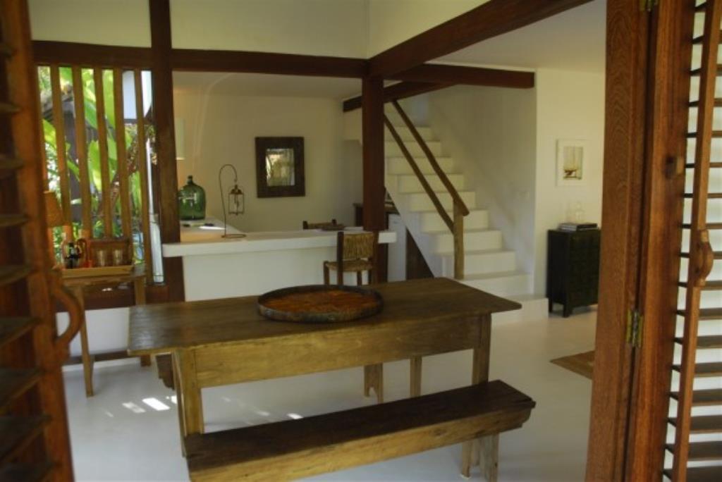 5 Casas Mobiliadas Localizadas Em Um Lugar Paradisiaco, Trancoso À Venda 5 Casas Mobiliadas Localizadas Em Um Lugar Paradisiaco, Trancoso À Venda